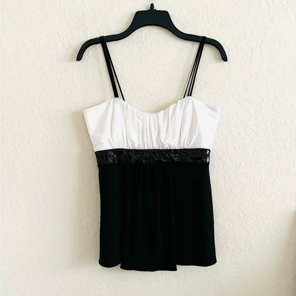 linda segal | Tops | Linda Segal 9s Vintage Black White Sequin Detail ...